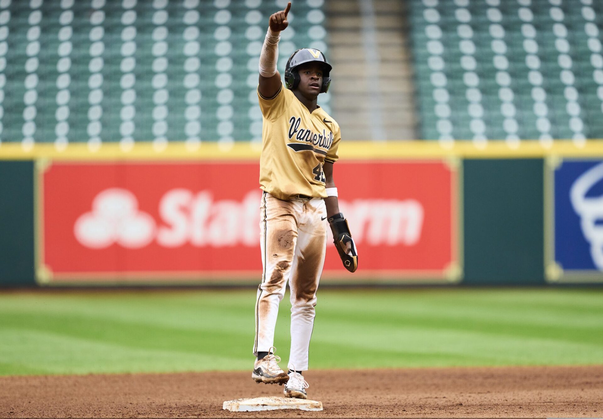 RJ Austin follows father's footsteps with pro dreams in reach ...